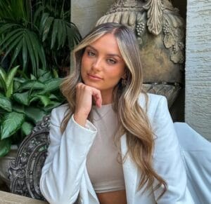 Leah Taylor Biography: Age, Education, Ethnicity, Net Worth, Wiki ...