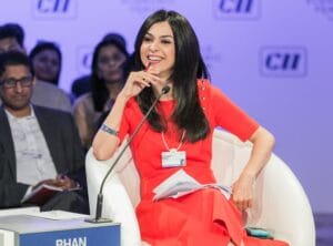Shereen Bhan Age, Salary, Height, Husband, Biography - Sagal News