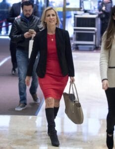 Laura Ingraham Wiki, Husband, Children, Net Worth, Height, Salary, Fox ...