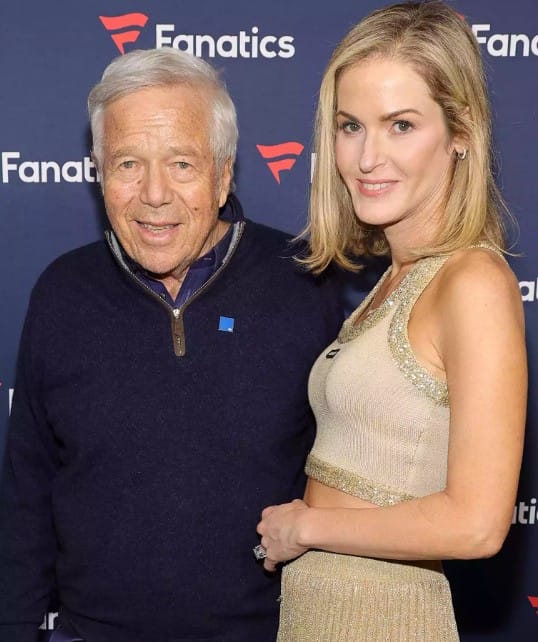Dana Blumberg Age: Biography, Height, Husband, Net worth, and More