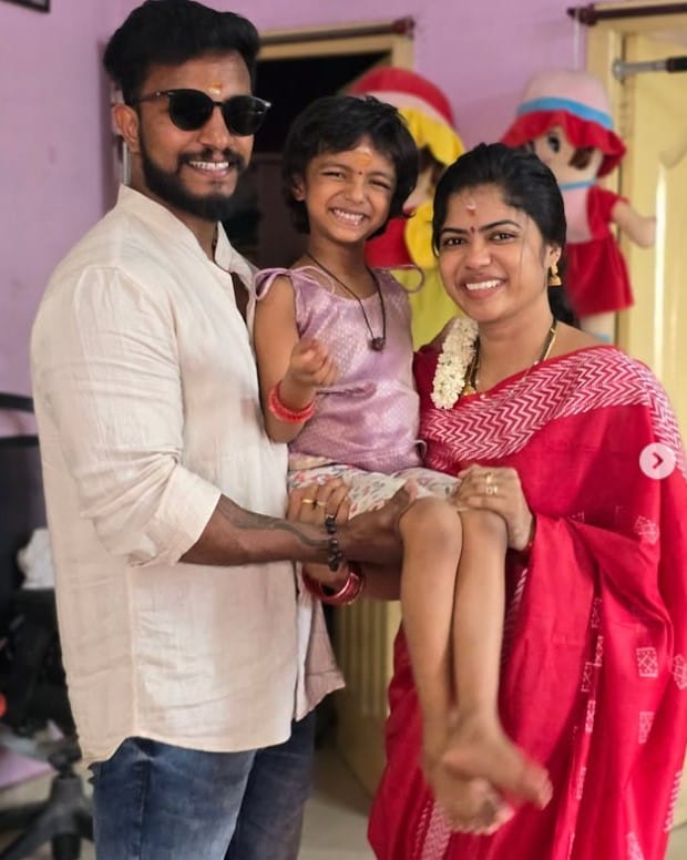 Sathyapriya Sivasamy: Age, Husband, Biography, Height, Family
